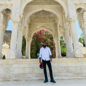 Raghuraj Singh Shekhawat • Hervorragende Reiseleiter • SKR Reisen