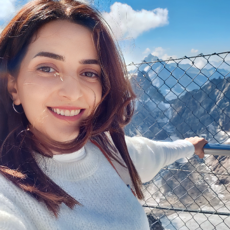 Narine Gharaghazaryan • Hervorragende Reiseleiter • SKR Reisen